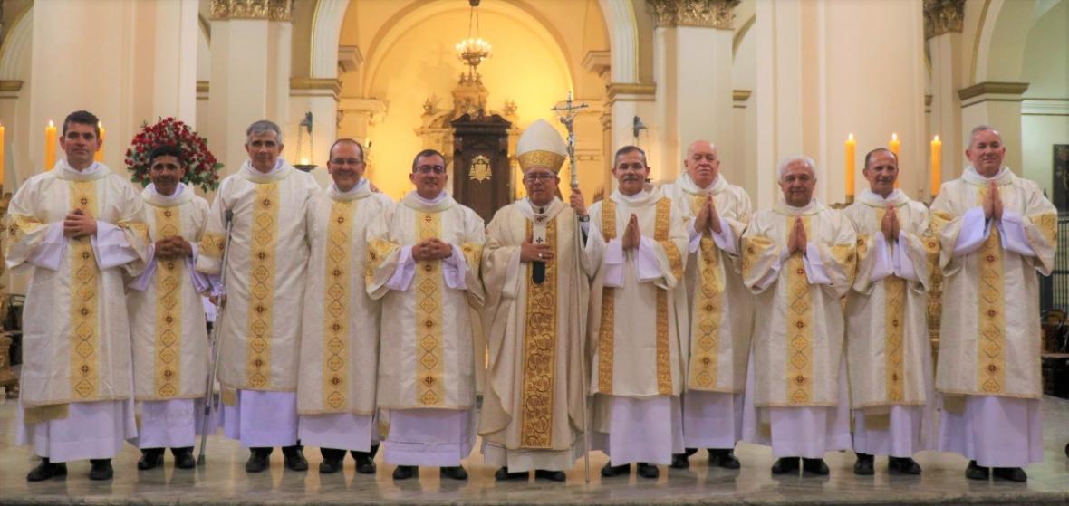 “El diácono permanente es un permanente buscador de Jesús crucificado y ...